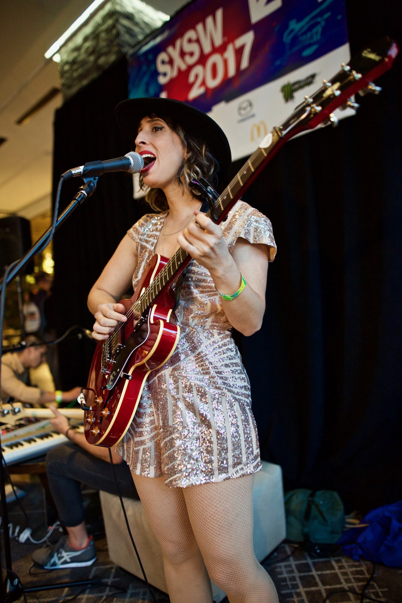 Yael Meyer's Voice Over An Acoustic Soundscape Is A Pretty Perfect ...