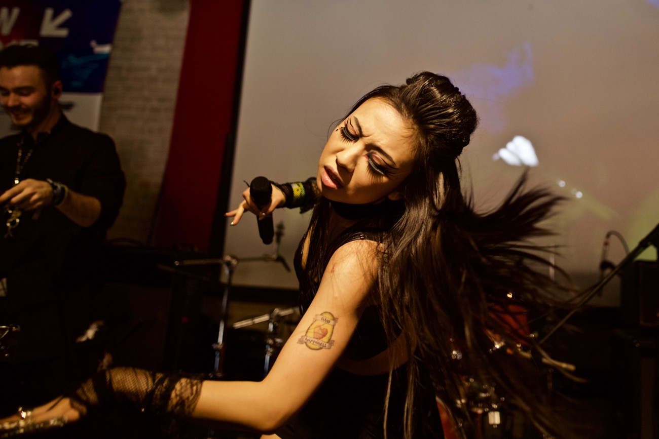 Fifi Rong's Voice Is The Calm Above The Sonic Storm [PHOTOS+REVIEW ...