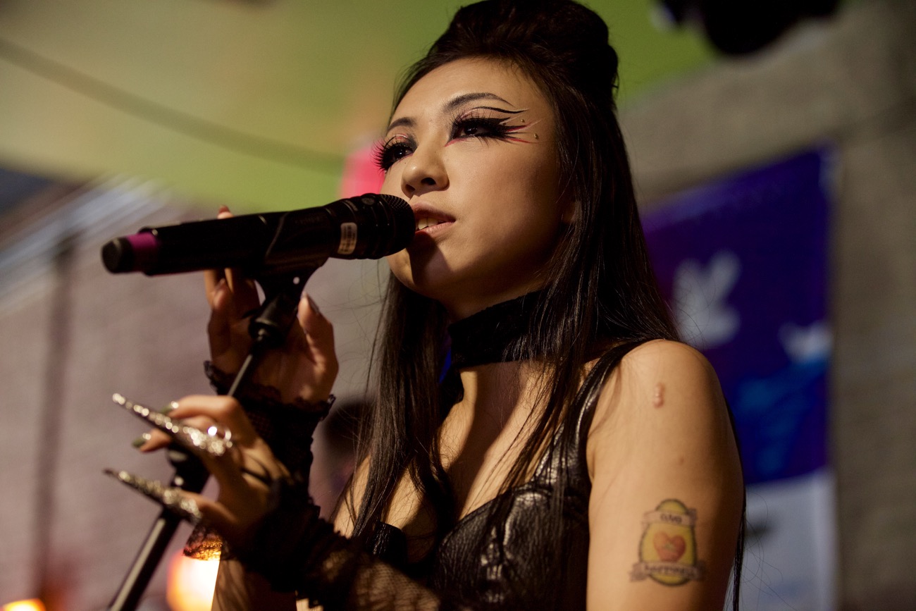 Fifi Rong's Voice Is The Calm Above The Sonic Storm [PHOTOS+REVIEW ...