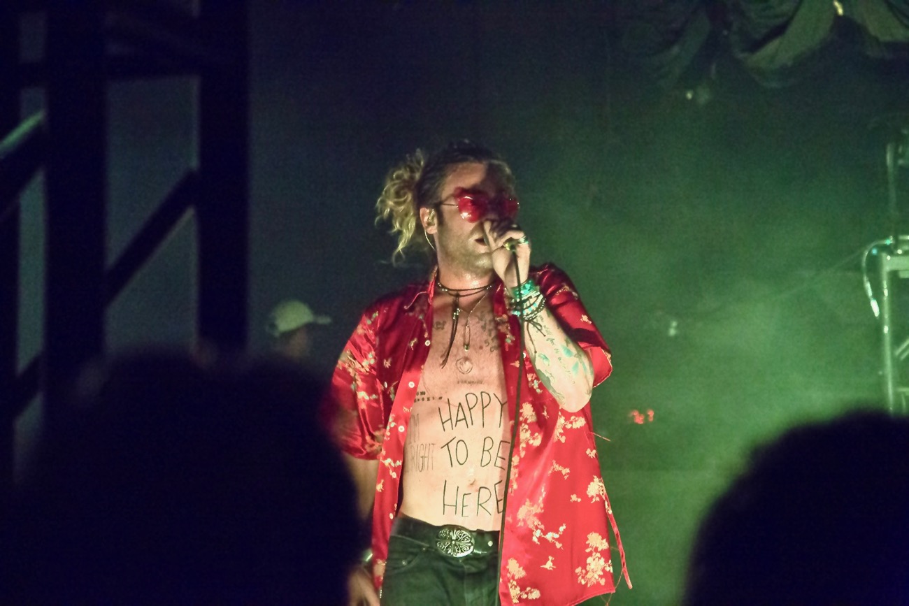 MOD SUN Brings Out G-Eazy at The Roxy [REVIEW] – Blurred Culture