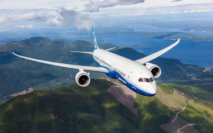 Pilotless planes could save airlines billions, but passengers say "No ...