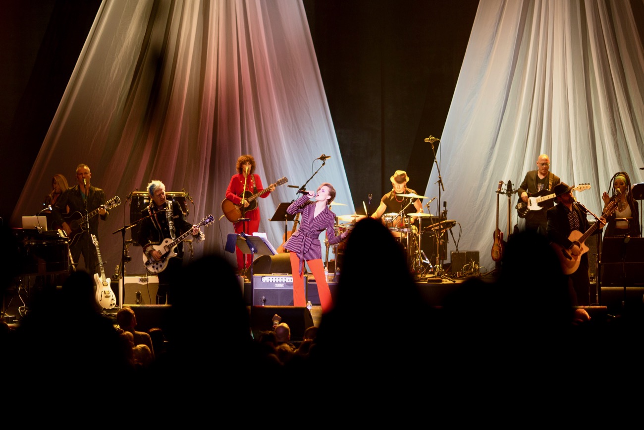 The Spirit Of David Bowie Lives On Through Mike Garson's Celebration Of ...