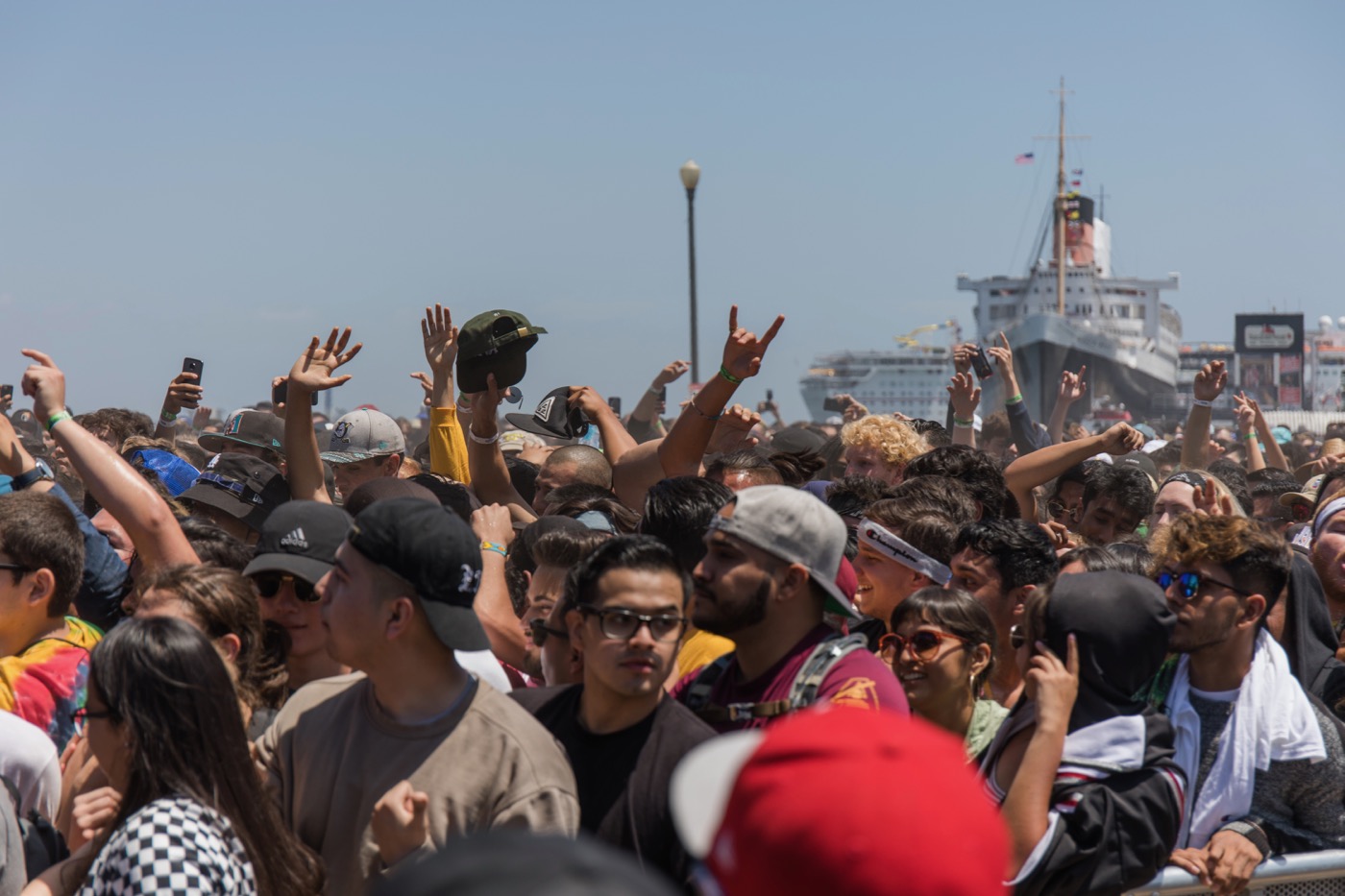 The Smoker's Club Fest Hot Boxed The Queen Mary In The LBC - Blurred ...