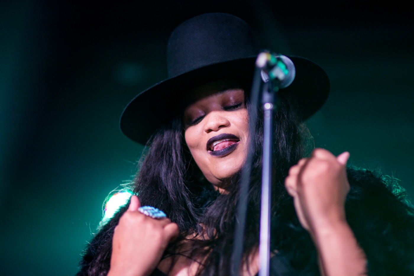 Austin Favorite Taméca Jones Dazzles At Capital One House - Blurred Culture