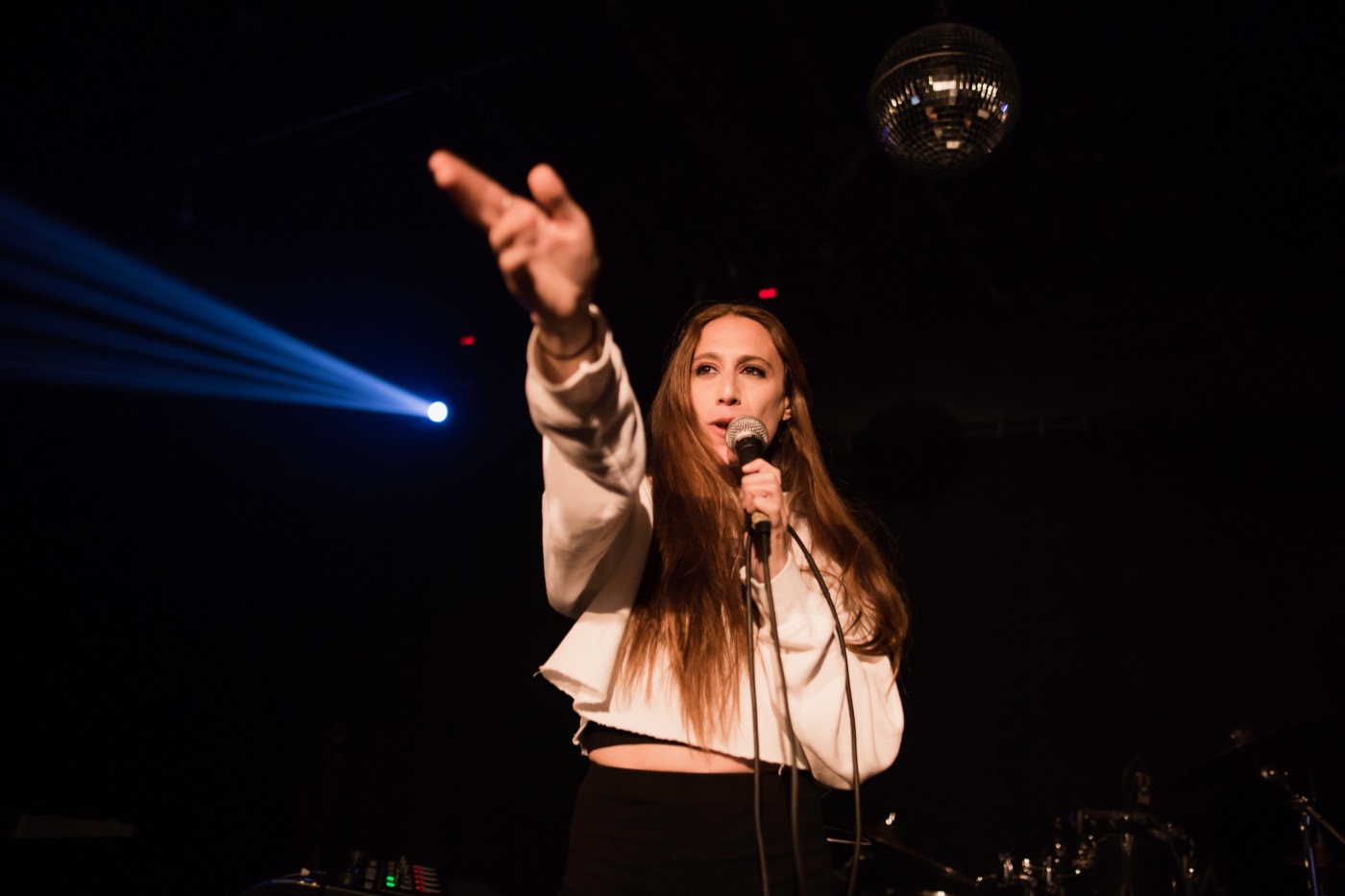 Neek Has Debut Performance At The Lyric Theatre Opening For Saro ...