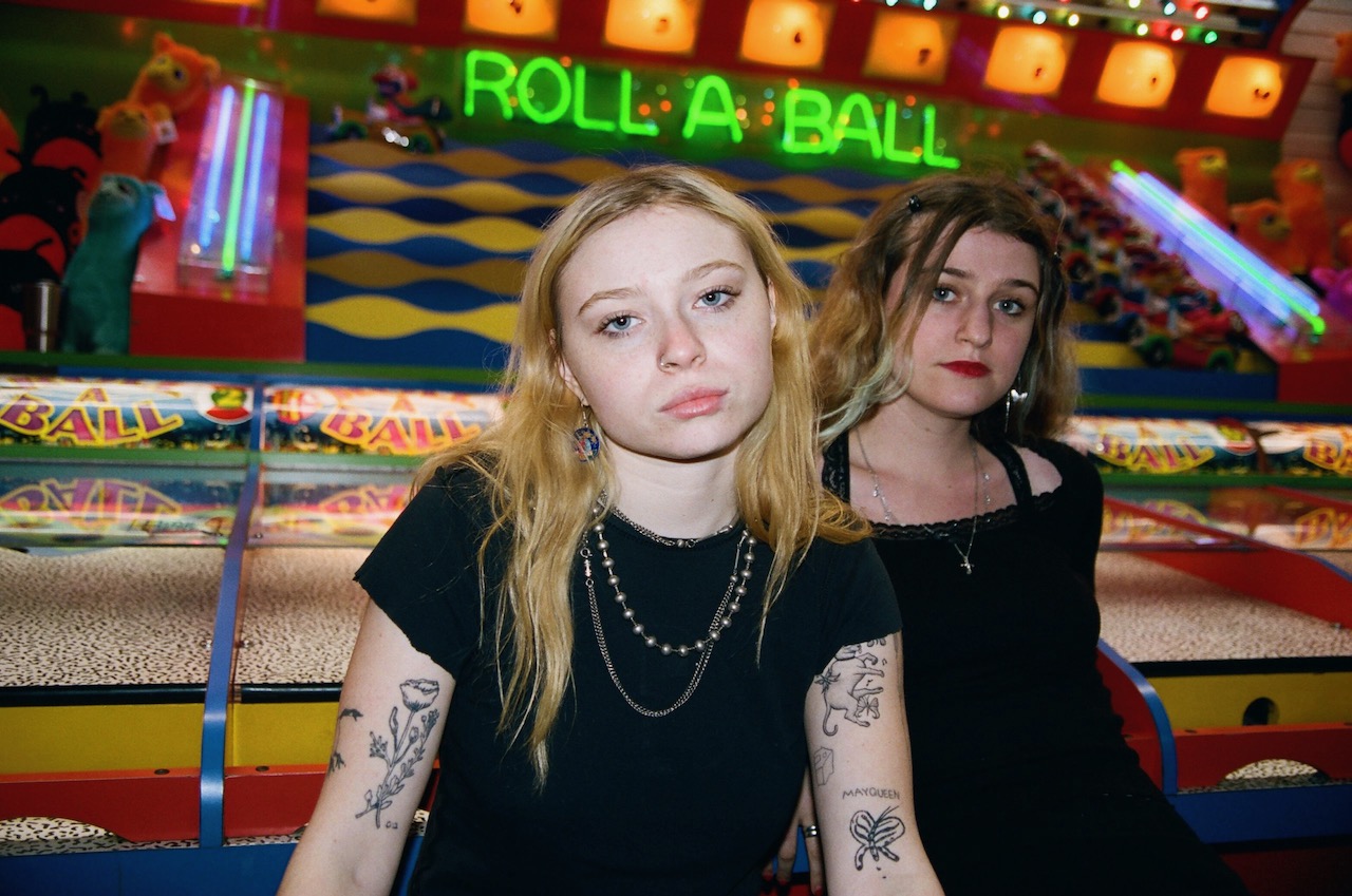 Momma "Double Dare" You Give Them A Listen - Blurred Culture