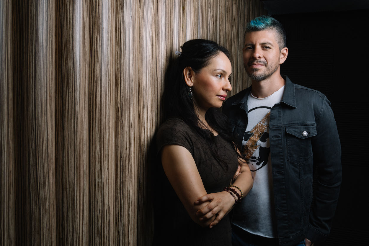 Rodrigo y Gabriela Puts The Power In Their Fan's Hands - Blurred Culture