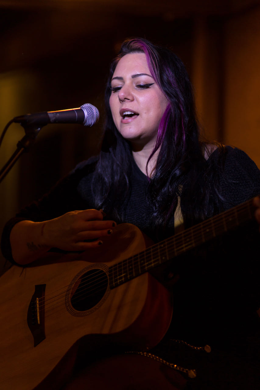 Dolly Dagger Goes Acoustic For LA Music Scene - Blurred Culture