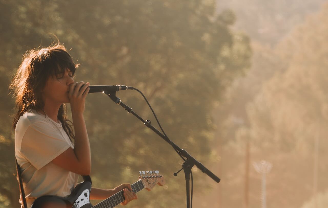 Courtney Barnett’s Americana Vibe Was the Perfect Soundtrack for the ...