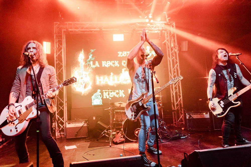 LA Rock Collective Rocks Catch One With The Halloween Spirit - Blurred ...