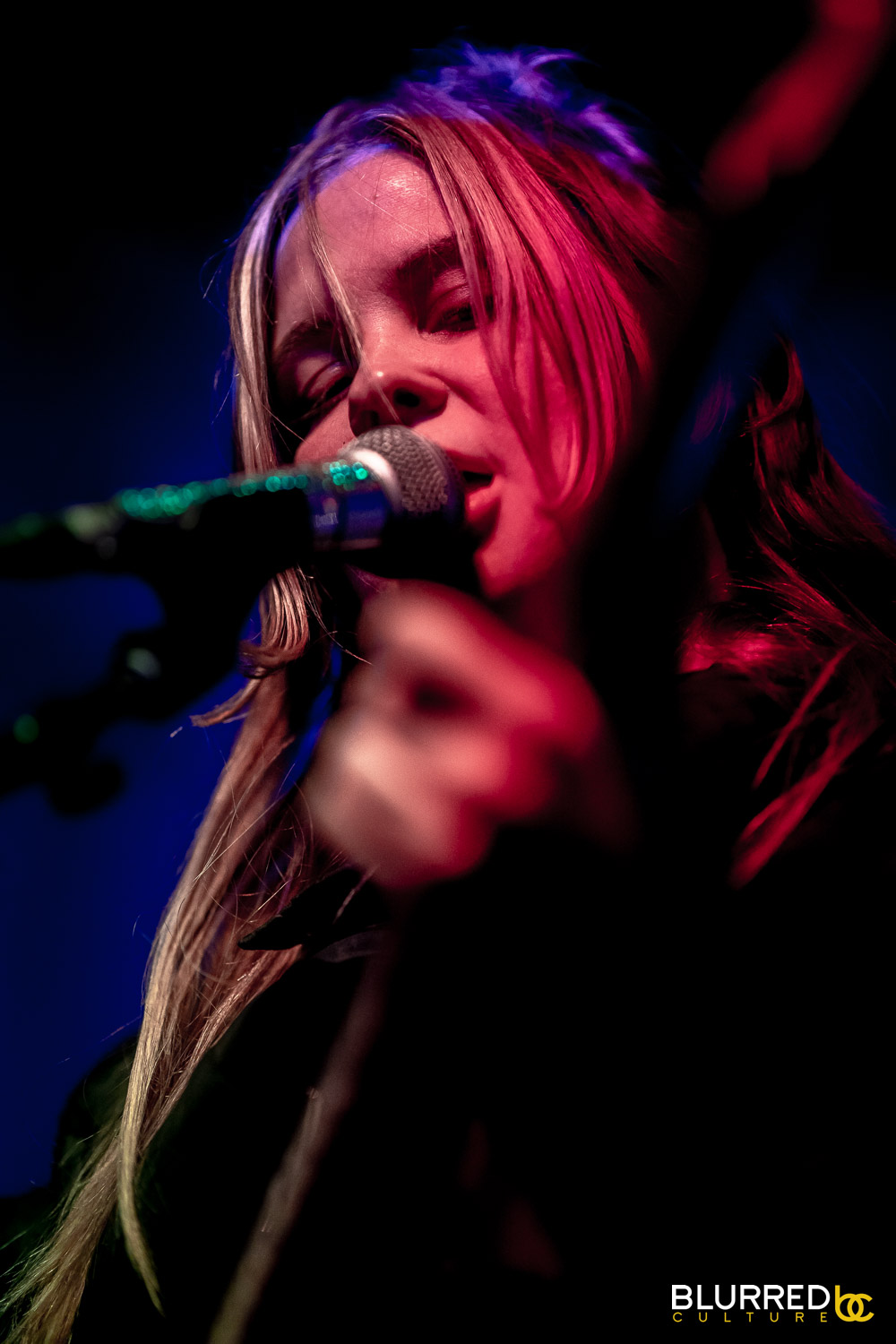 From Chicago to Swan Dive: Bnny's Captivating Concert Experience ...