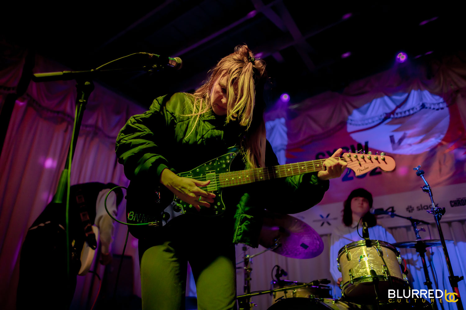 From Chicago to Swan Dive: Bnny's Captivating Concert Experience ...