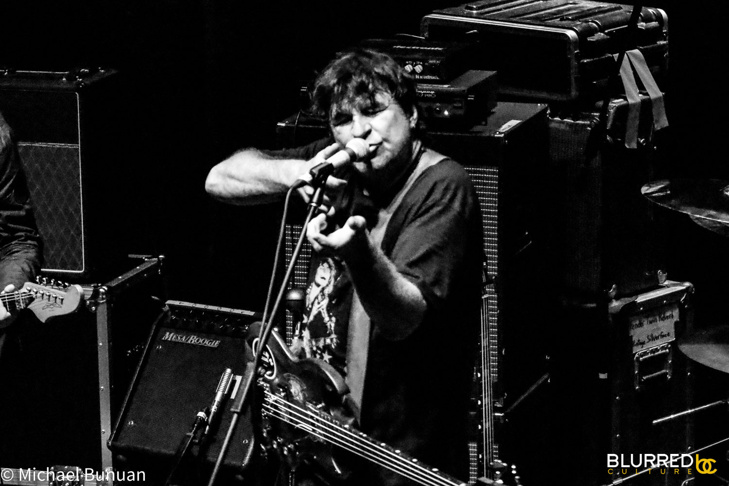 Chameleons Vox Reunion Tour: Reliving 'Script of the Bridge' Classics ...