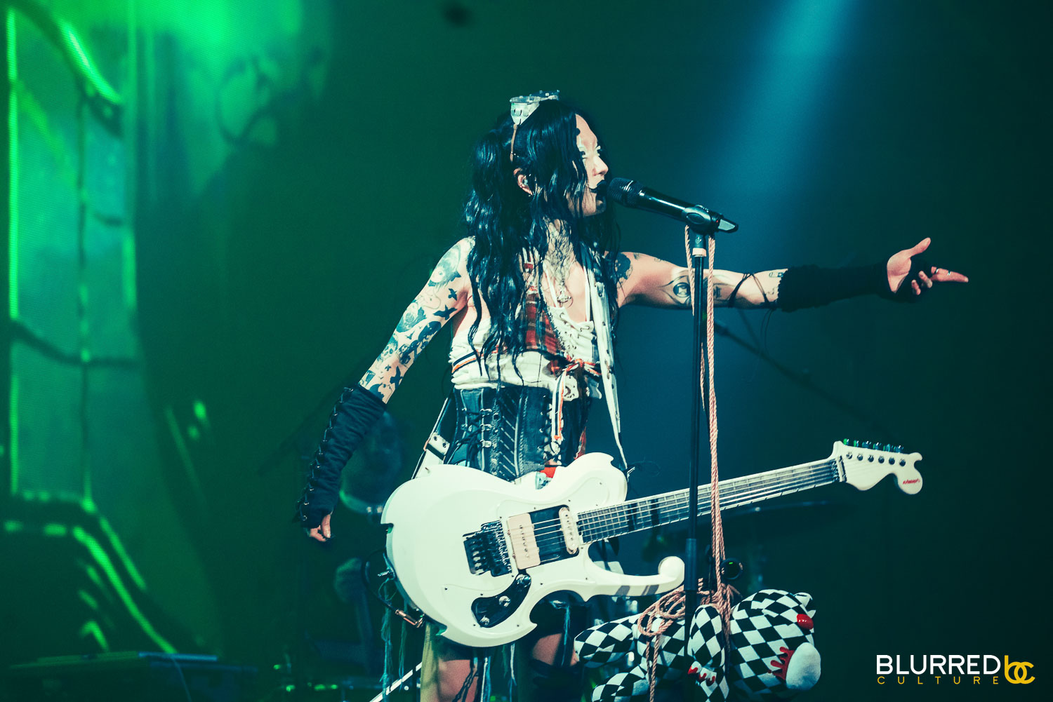 YEULE: The Electrifying Force of Nat Ćmiel - Blurred Culture