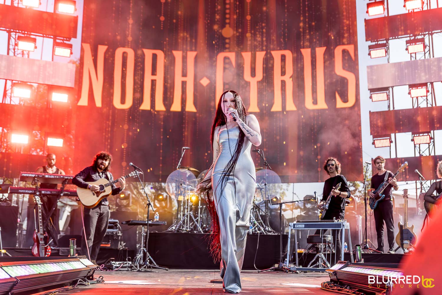 Noah Cyrus: Carving Her Own Path in the Shadow of Fame - Blurred Culture
