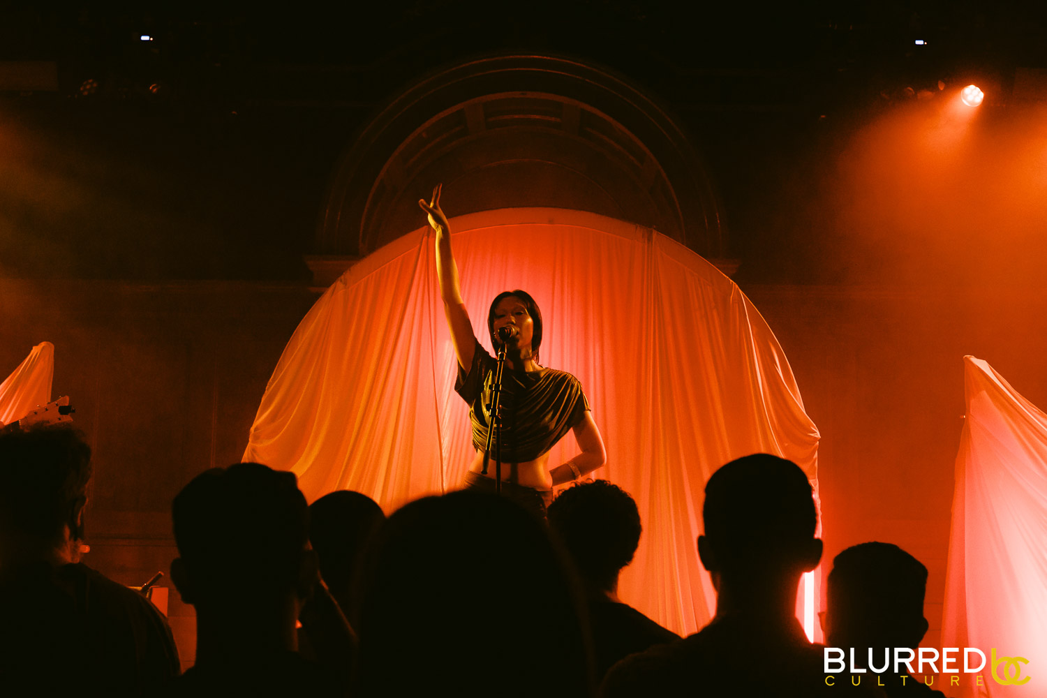 Tei Shi Launches Make believe I make believe Tour at L.A.’s Lodge Room ...